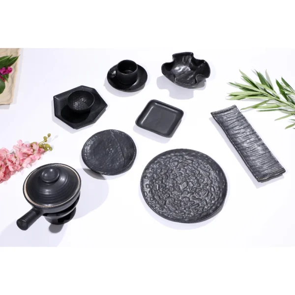 Noir Terra Serveware Collection